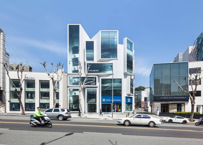 Extreme Makeover: MVRDV Transforms A Drab Building With A Splashy ...